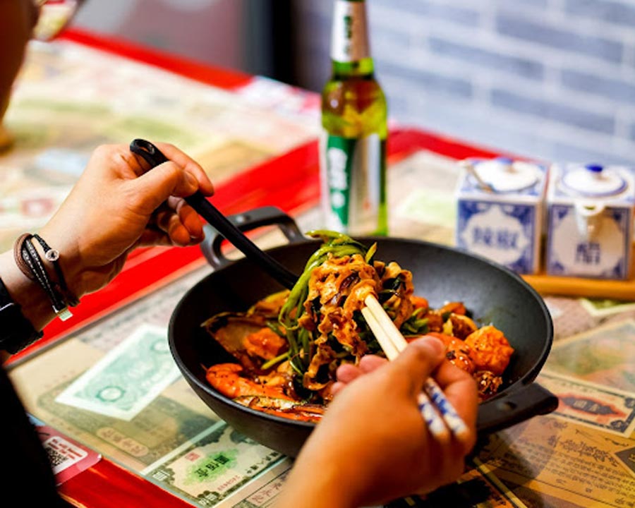 David's Master Pot - Clayton Road